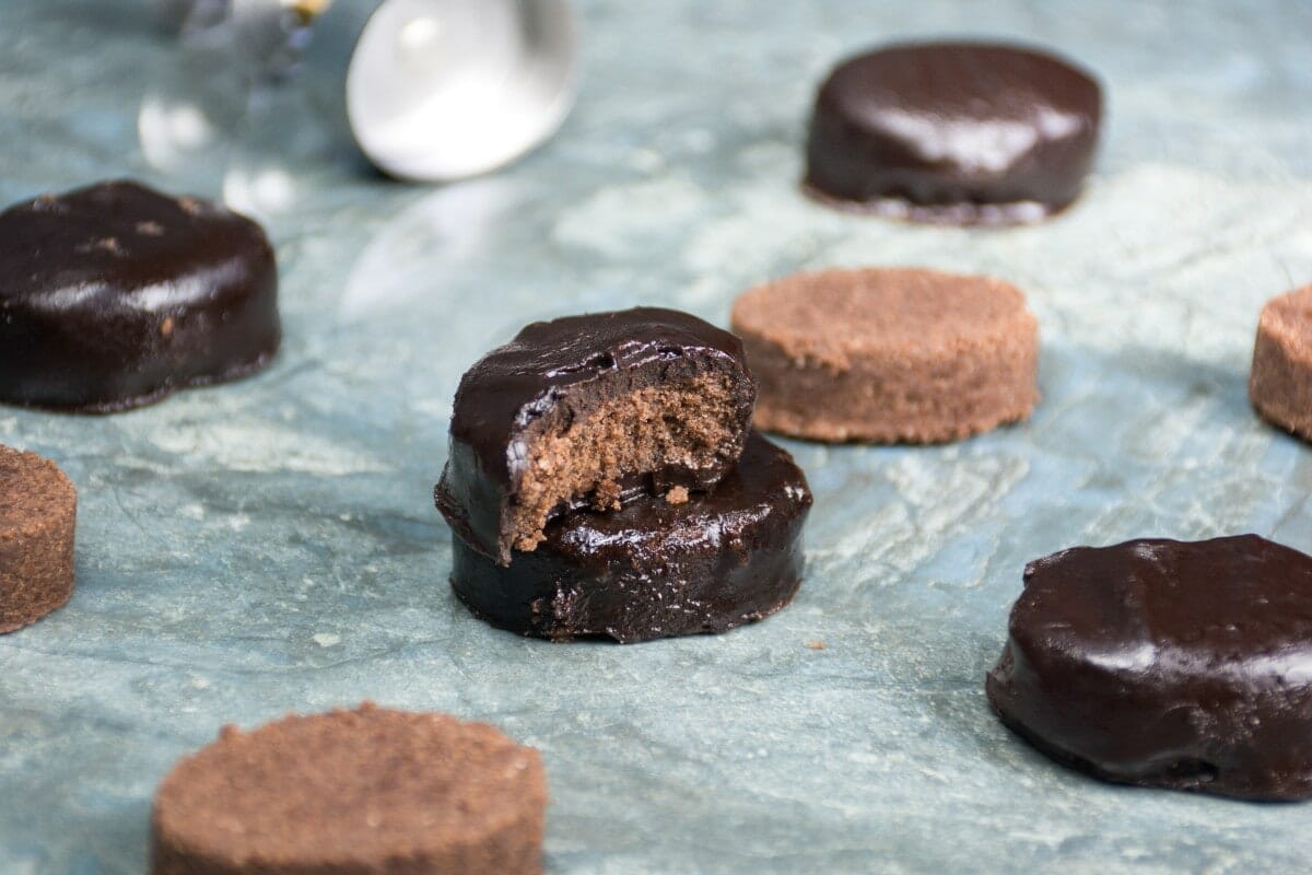 Chocolate Polvoron: Powdered Milk Candy - Taste Philippines - Filipino ...