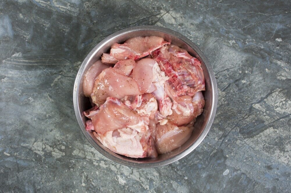 Chicken Tinola Recipe: Healthy Heartwarming Soup [Tinolang Manok]